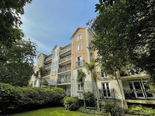 2 Bedroom Apartment For Sale In Bournemouth