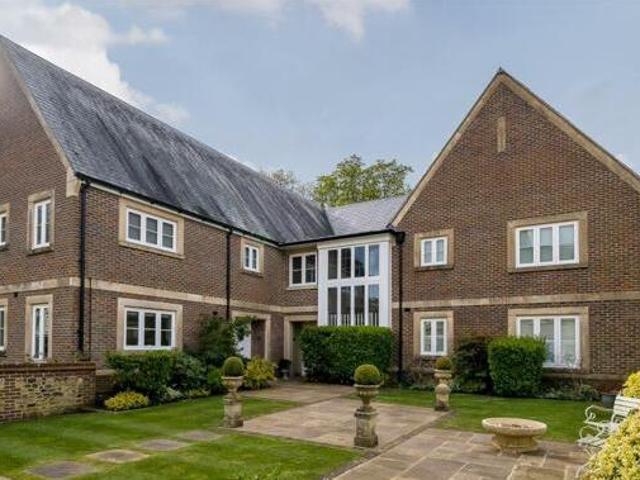 2 Bedroom Apartment For Sale In Bramshott