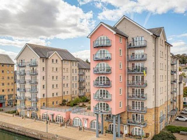 2 Bedroom Apartment For Sale In Bristol, Somerset