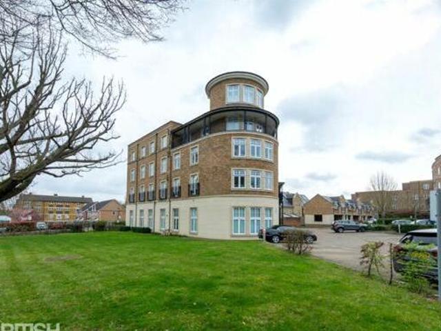 2 Bedroom Apartment For Sale In Bromley