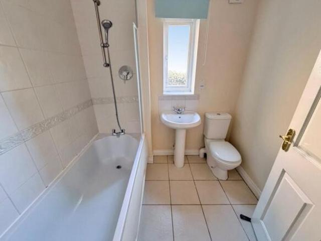 2 bedroom apartment for sale in Brook View, Grange Park, Northampton, NN4