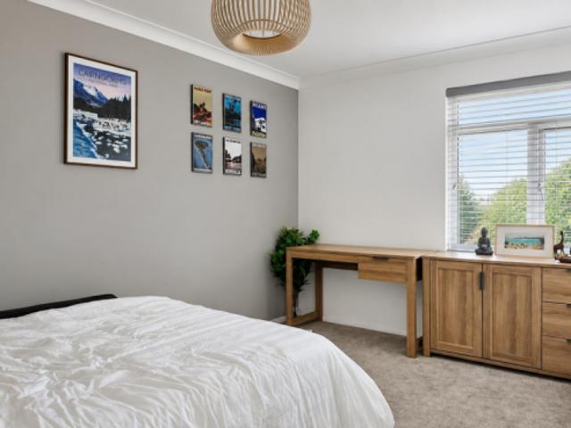 2 bedroom apartment for sale in Brownsea View Avenue, Poole, BH14