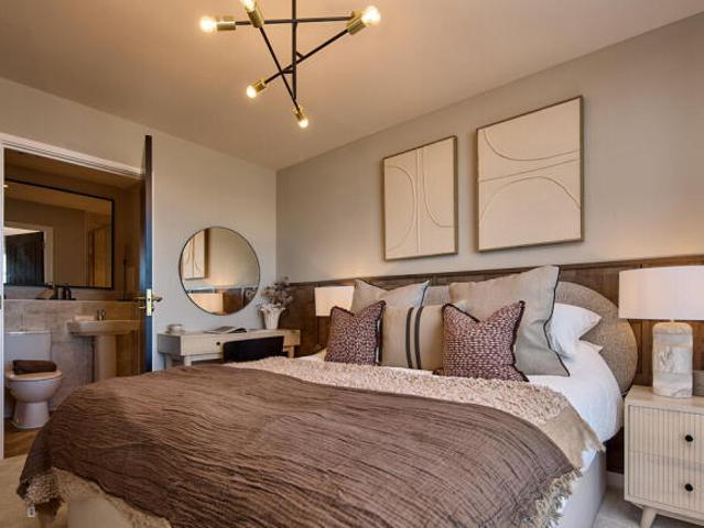 2 bedroom apartment for sale in Cable Wharf Northfleet DA11 9AA, DA11
