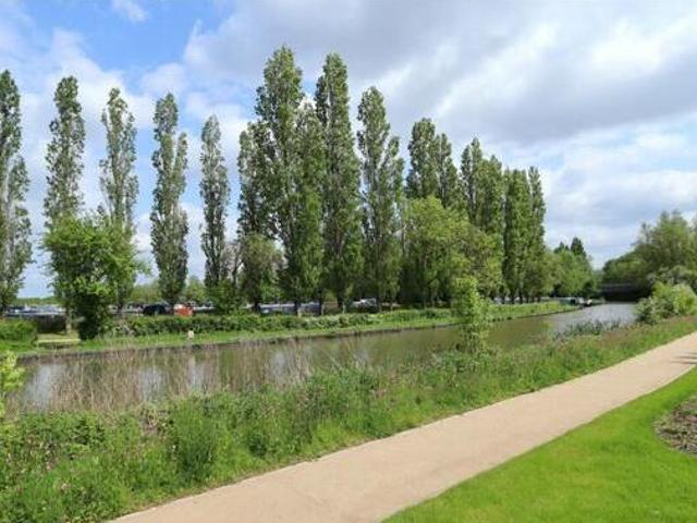 2 Bedroom Apartment For Sale In Campbell Park