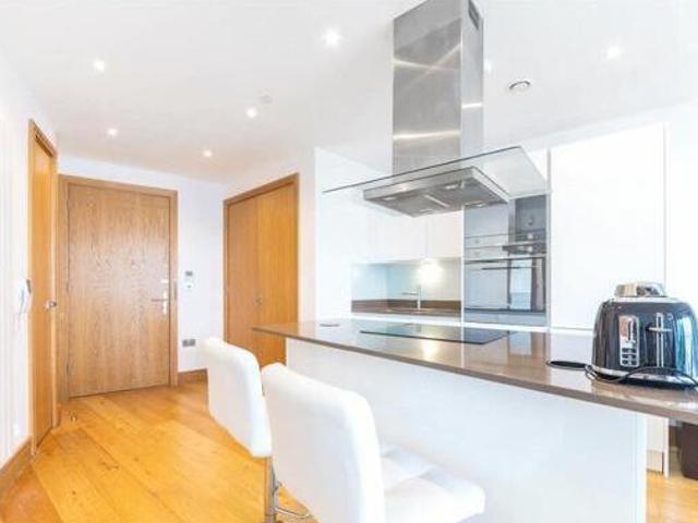 2 Bedroom Apartment For Sale In Canary Wharf, London