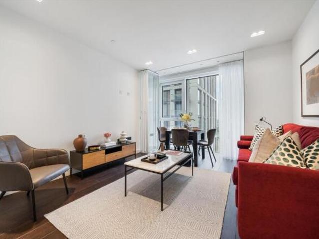 2 bedroom apartment for sale in Casson Square, London, SE1