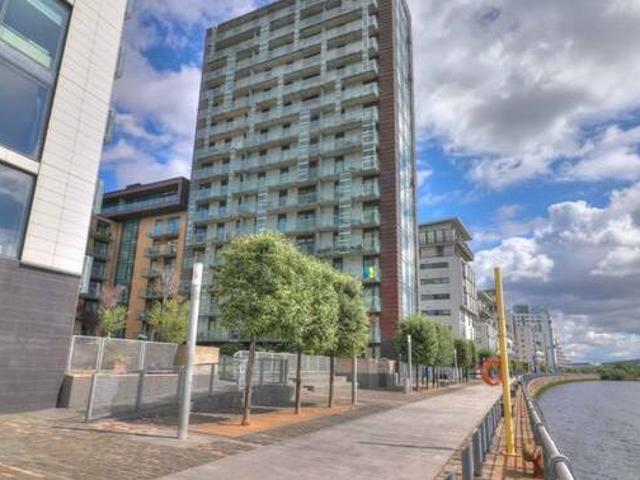 2 bedroom apartment for sale in Castlebank Place Glasgow G11