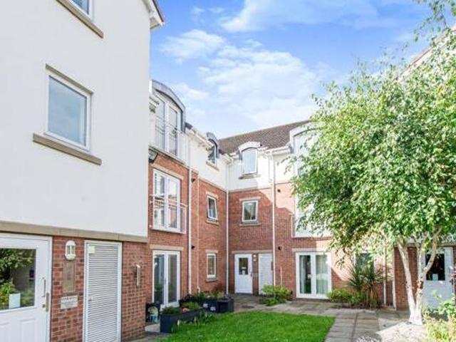 2 Bedroom Apartment For Sale In Castleford, West Yorkshire