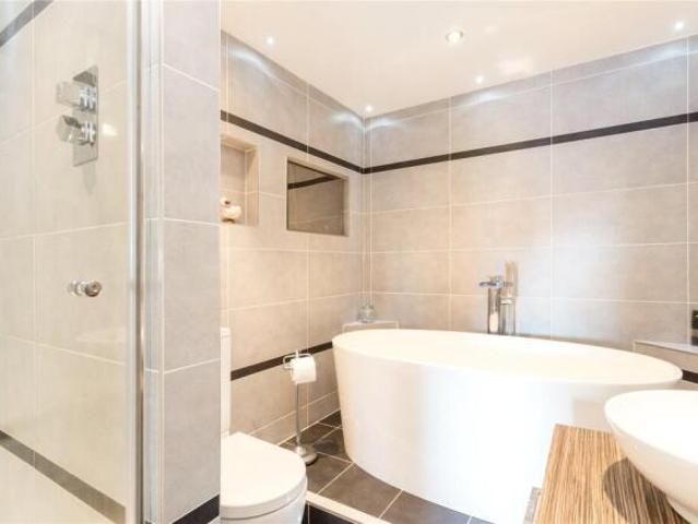 2 bedroom apartment for sale in Capital Wharf, 50 Wapping High Street, London, E1W