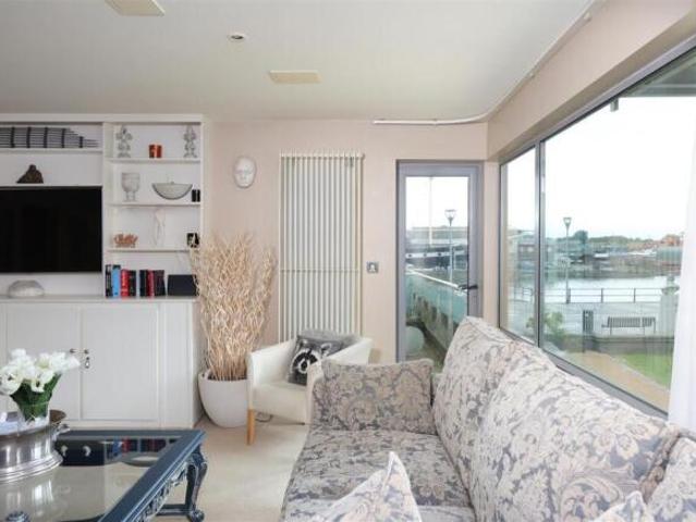 2 bedroom apartment for sale in Capricorn Place, Lime Kiln Road, Bristol, BS8