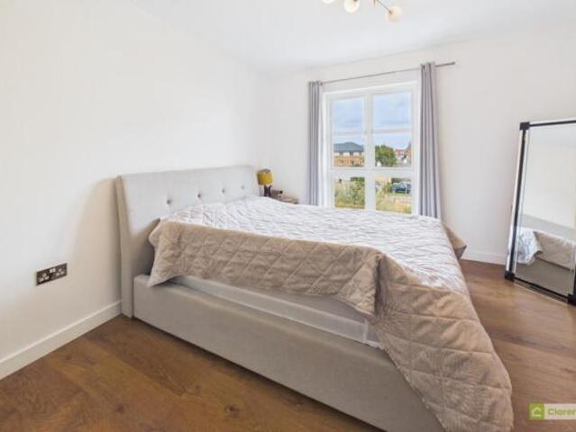 2 bedroom apartment for sale in Caroline Way, Eastbourne, East Sussex, BN23