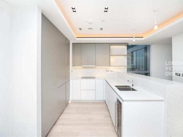 2 bedroom apartment for sale in Carrara Tower, 1 Bollinder Place, London, EC1V