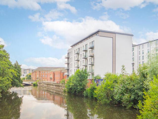 2 bedroom apartment for sale in Cathedral View, Derby, DE1