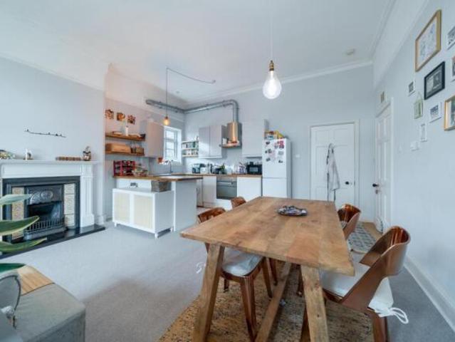 2 bedroom apartment for sale in Cavendish Crescent South, Nottingham, NG7