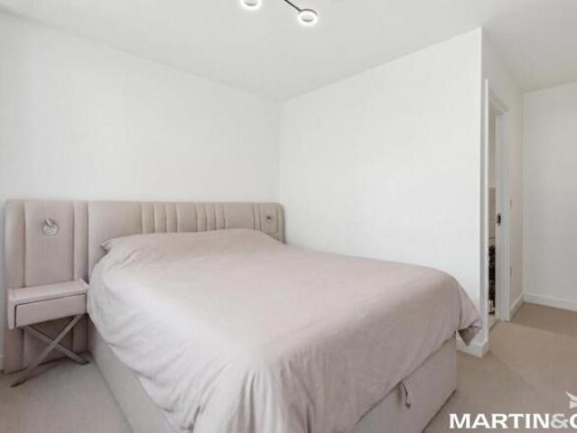 2 bedroom apartment for sale in Celmeres Court, Springfield Road, Chelmsford, CM2