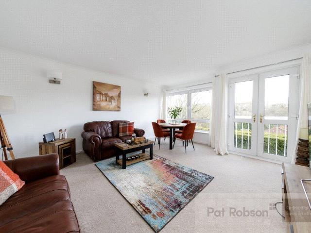 2 bedroom apartment for sale in Chandler Court, Adderstone Crecent, Jesmond, Newcastle Upon Tyne, NE2