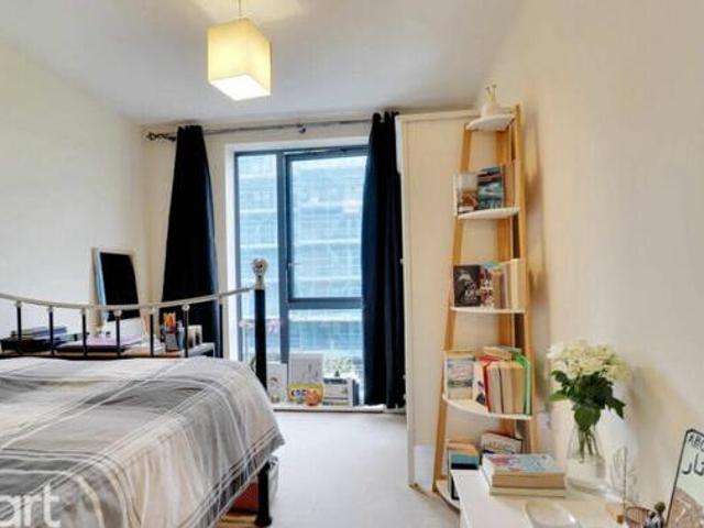 2 Bedroom Apartment For Sale In Charcot Road
