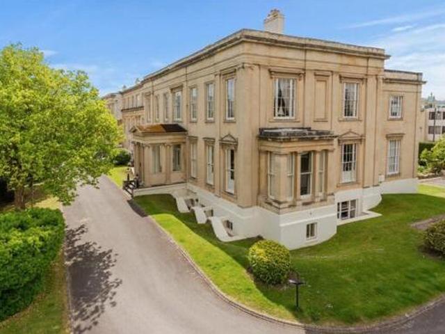 2 Bedroom Apartment For Sale In Cheltenham