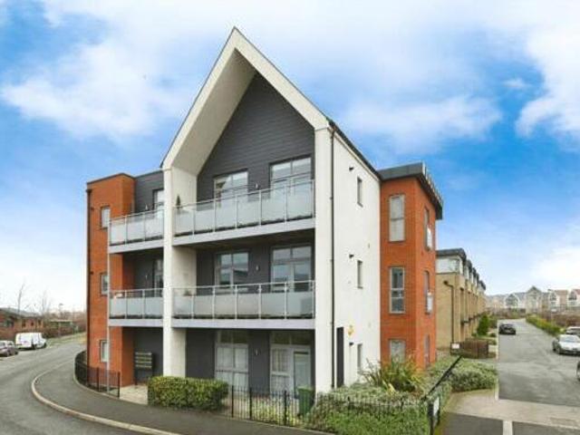 2 Bedroom Apartment For Sale In Chelmsford