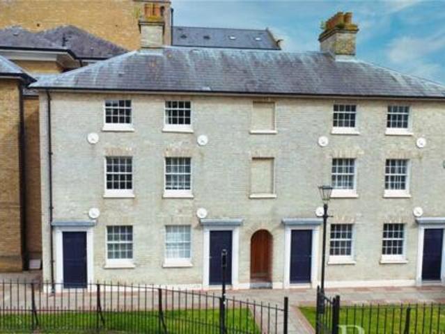 2 Bedroom Apartment For Sale In Chelmsford