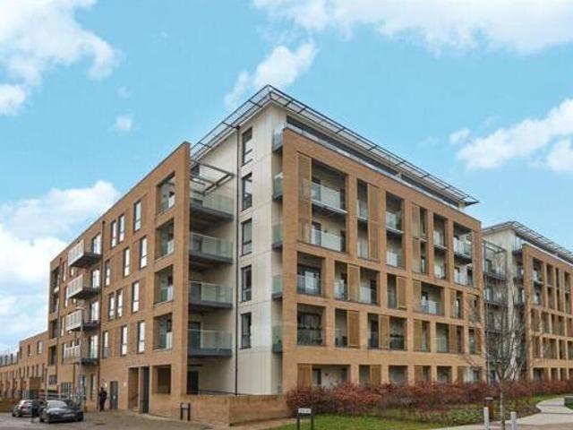 2 Bedroom Apartment For Sale In Chelmsford, Essex