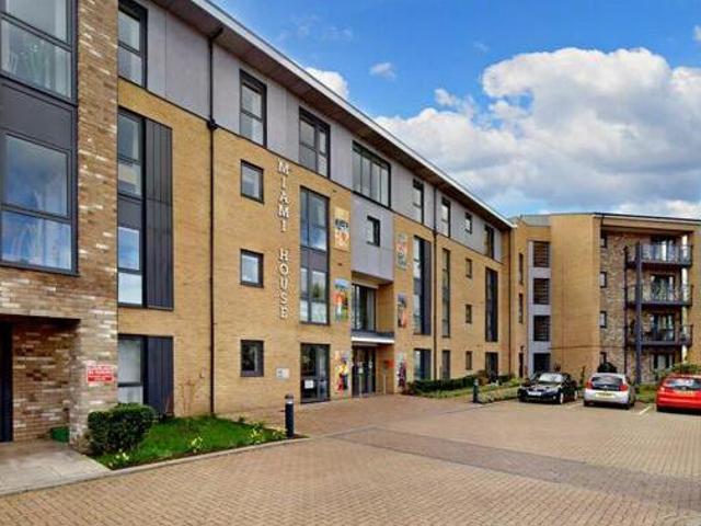 2 Bedroom Apartment For Sale In Chelmsford, Essex