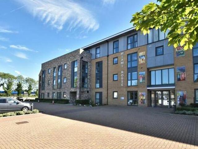 2 Bedroom Apartment For Sale In Chelmsford, Essex