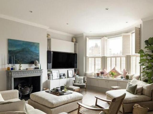 2 Bedroom Apartment For Sale In Chelsea