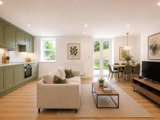 2 bedroom apartment for sale in Chertsey Road, Bristol, BS6