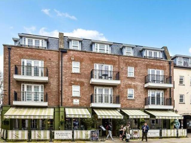 2 Bedroom Apartment For Sale In Chichester
