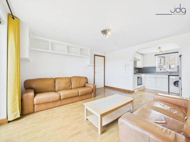 2 bedroom apartment for sale in Chiltern Court, Scotforth | Spacious Apartment With Garage & Parking, LA1