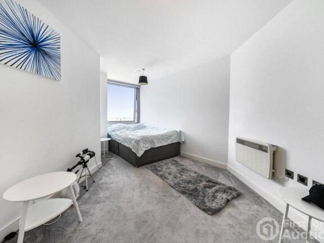 2 bedroom apartment for sale in Churchill Way, Basingstoke, Hampshire, RG21