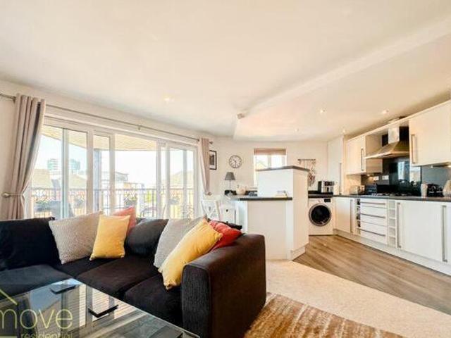 2 Bedroom Apartment For Sale In City Centre, Liverpool