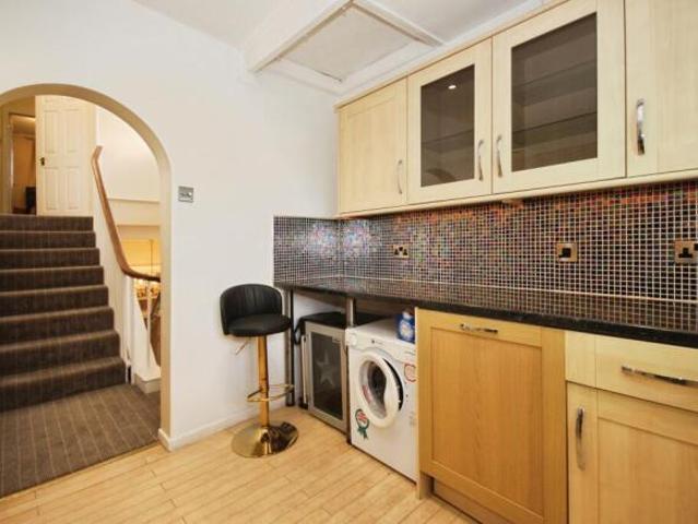 2 bedroom apartment for sale in Clarendon Square, Leamington Spa, CV32