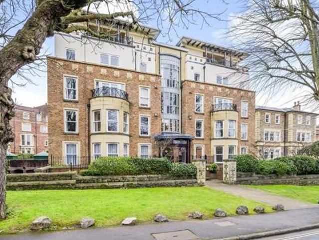 2 Bedroom Apartment For Sale In Clifton