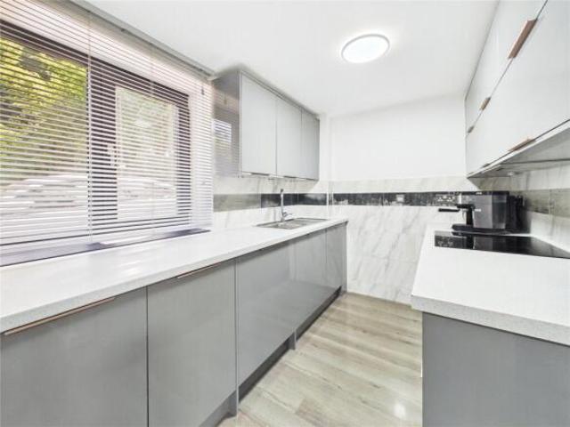 2 bedroom apartment for sale in Clifton View, Bedminster Down, BS13