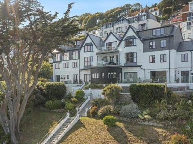 2 Bedroom Apartment For Sale In Cliff Road, Salcombe
