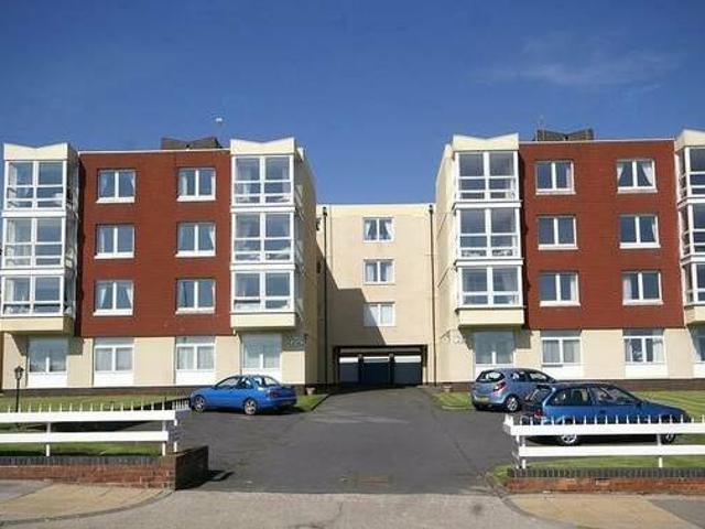 2 bedroom apartment for sale in Cliffe Court Roker SR6