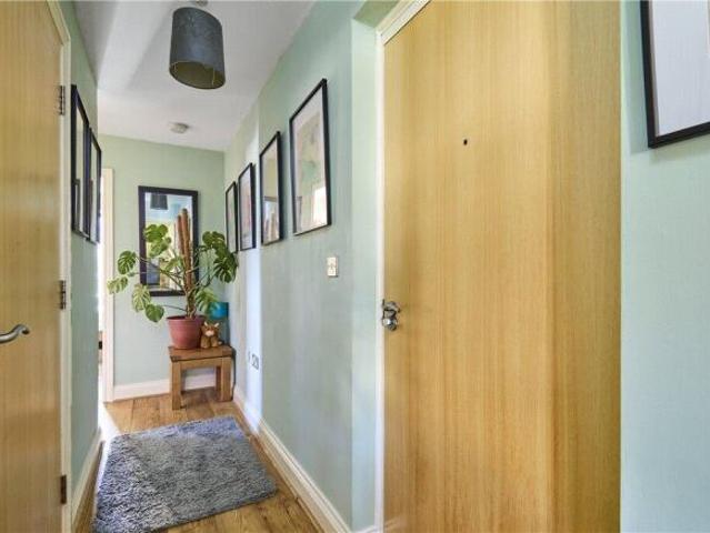 2 bedroom apartment for sale in Clifford Drive, Menston, Ilkley, West Yorkshire, LS29