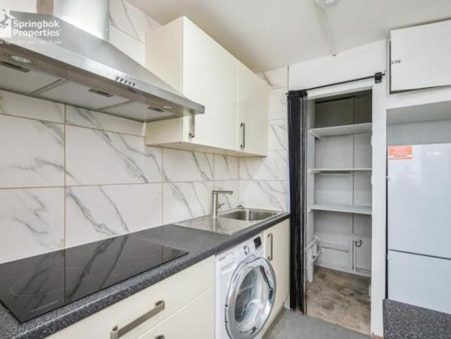 2 bedroom apartment for sale in Clydesdale Tower, Birmingham, West Midlands, B1