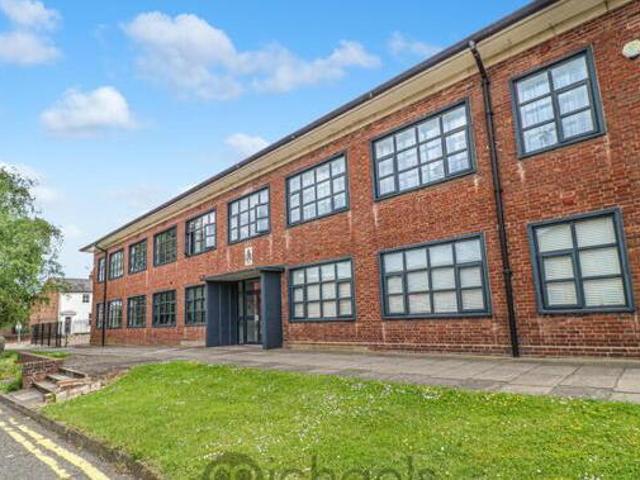 2 Bedroom Apartment For Sale In Colchester
