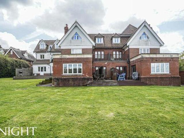 2 Bedroom Apartment For Sale In Colchester
