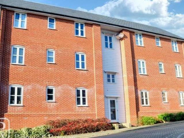 2 Bedroom Apartment For Sale In Colchester, Essex