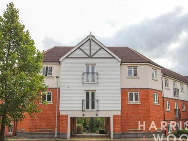 2 Bedroom Apartment For Sale In Colchester, Essex