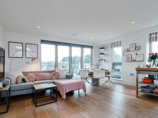 2 Bedroom Apartment For Sale In Colliers Wood
