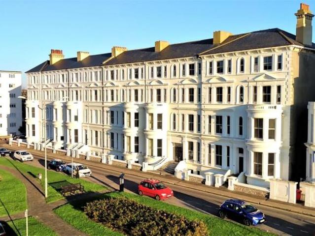 2 bedroom apartment for sale in Compton Street, Eastbourne, BN21