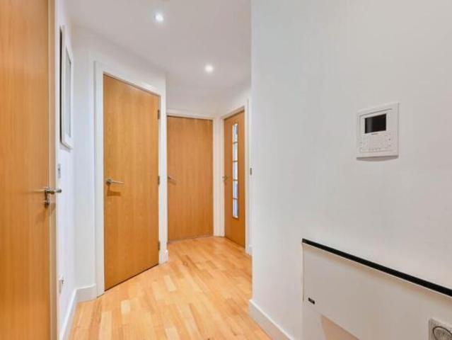 2 bedroom flat for sale in Cordwainers Court, Hungate, York, YO1