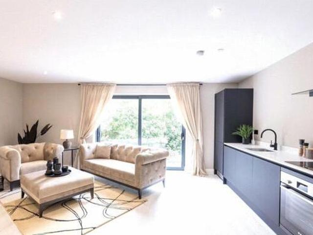 2 Bedroom Apartment For Sale In Coventry Road, Birmingham