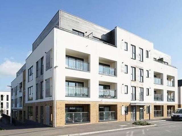 2 bedroom apartment for sale in Cranwell Road Locking WestonSuperMare BS24