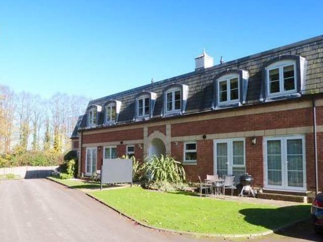 2 Bedroom Apartment For Sale In Crabbett Park, Worth